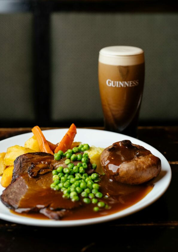 Monday Roast - Durty Nelly's Irish Pub - Heart of Perth